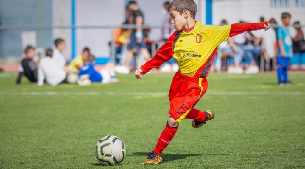 Guide to Organizing Youth Football Tournaments | Junior Grassroots Hub ...